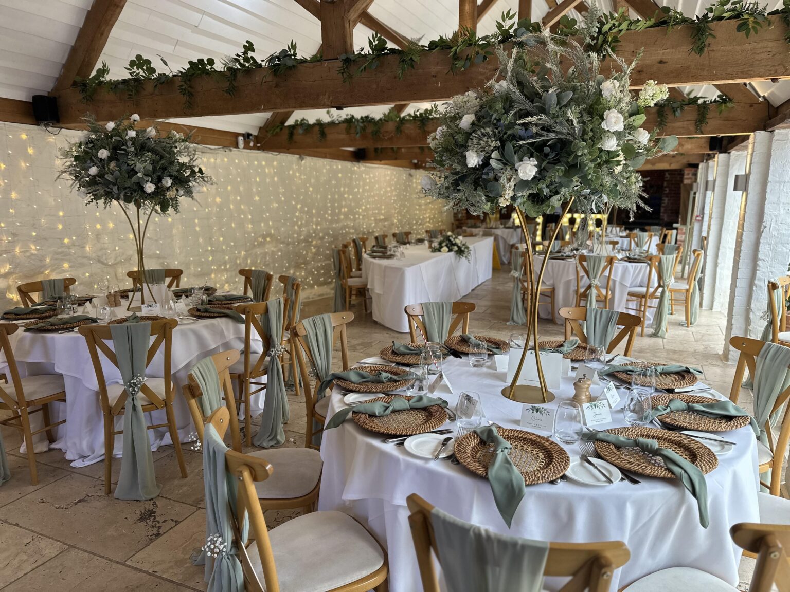 Modern Wedding Décor for the Stylish Couple Ideas - The Wedding House